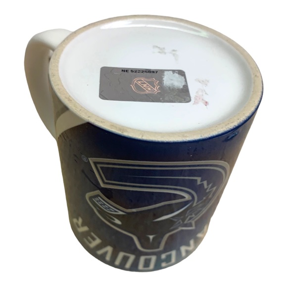 NHL | Dining | Nhl Vancouver Canucks Whale Logo Official Ice Hockey ...